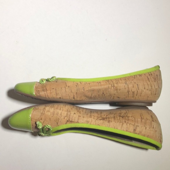 Vaneli | Shoes | Vaneli Ballet Flats Cork And Patent Size 5 2 | Poshmark